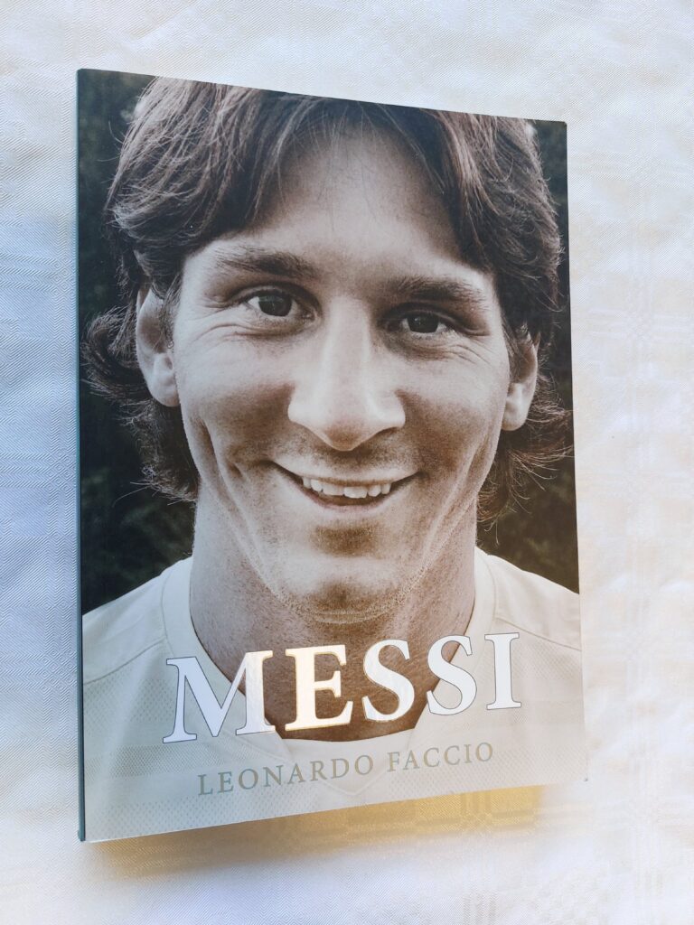 Messi. Leonardo Faccio. 2012 - Raamaturinglus - Kasutatud raamatud