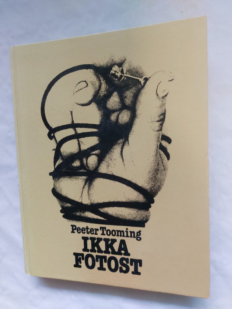 Ikka fotost. Peeter Tooming. 1995 - Raamaturinglus - Kasutatud raamatud